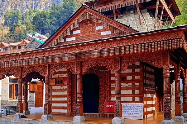 Top 37 Places to Visit in Manali - BusMyBus